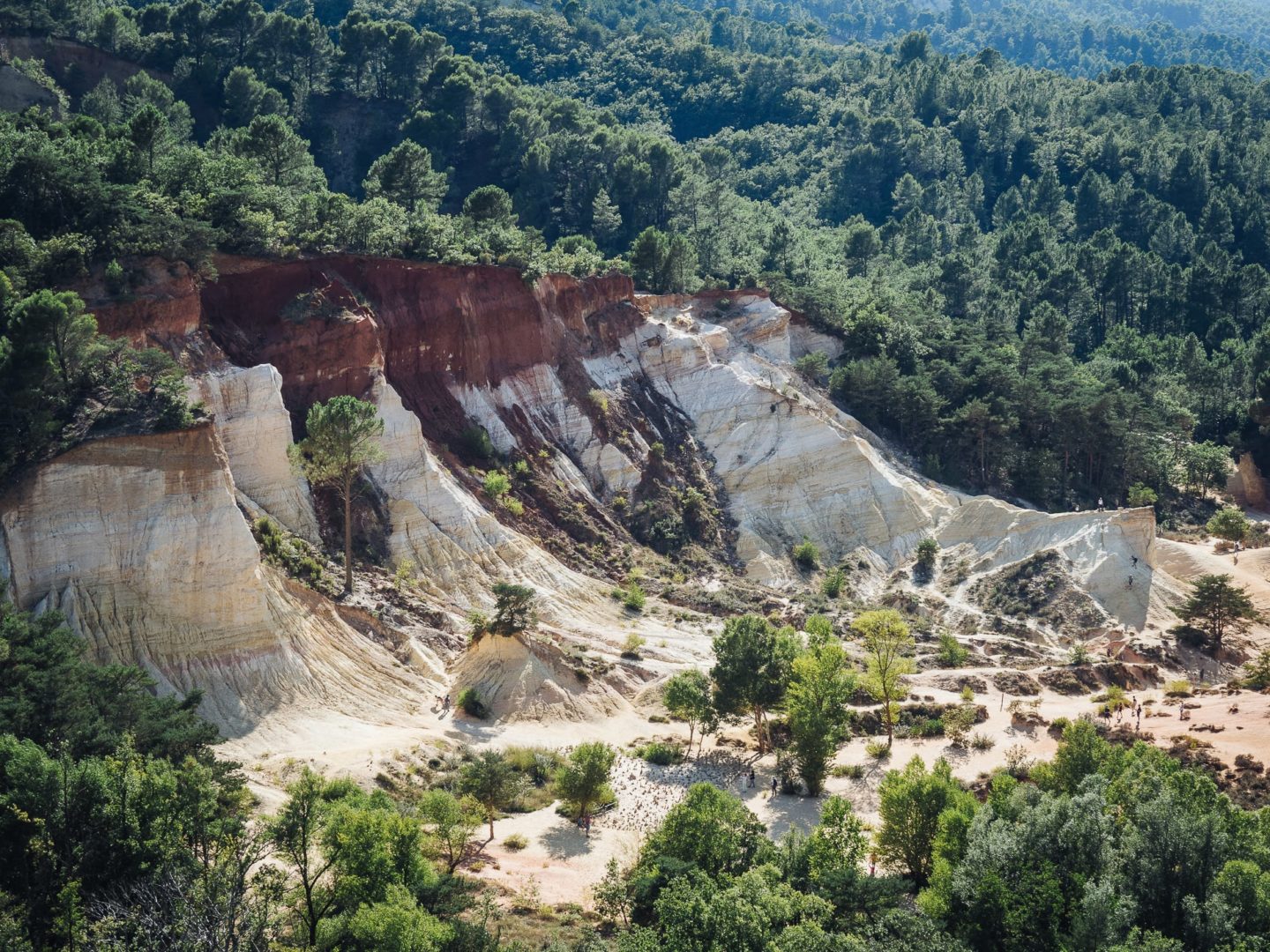 Colorado provençal | Rustrel | Lubéron | Mademoiselle voyage
