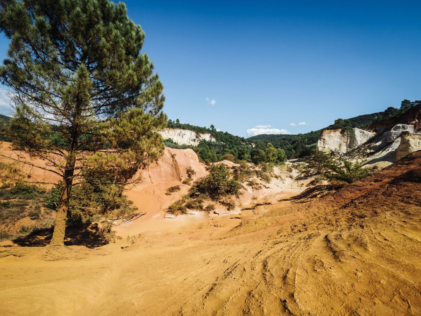 Colorado provençal | Rustrel | Lubéron | Mademoiselle voyage